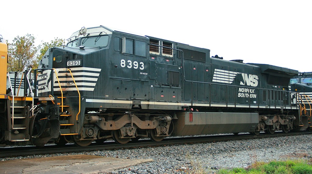 NS 8393